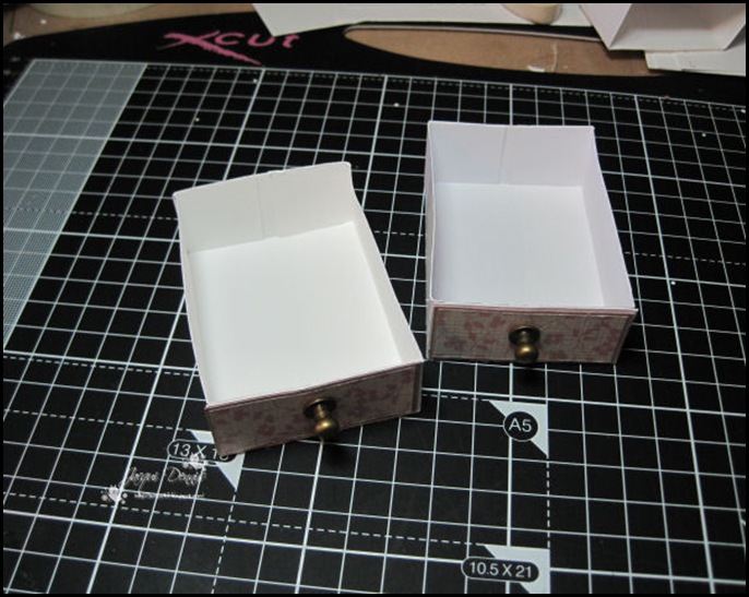 Cats Whiskers Tutorials: 4 Drawer Card Box - Tutorial